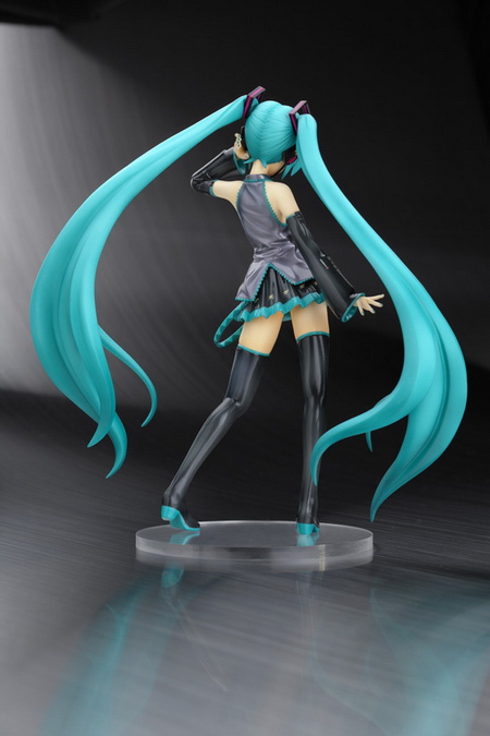 Neko Magic: Anime & Figure News - Vocaloid 2 Hatsune Miku 1/8 PVC ...