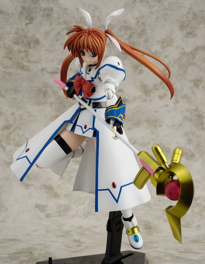 Magical Girl Lyrical Nanoha Strikers Takamachi Nanoha action figure by ...