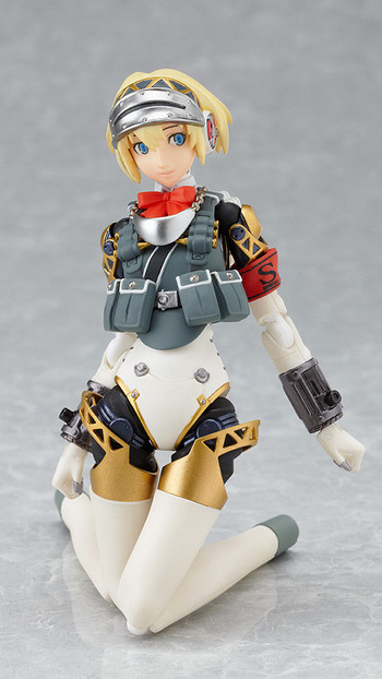 Persona 3 FES – Aigis Heavily Equipped ver. figma EX 008 action figure ...