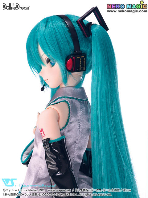 Vocaloid 2 – Hatsune Miku Dollfie Dream doll by Volks – Neko Magic