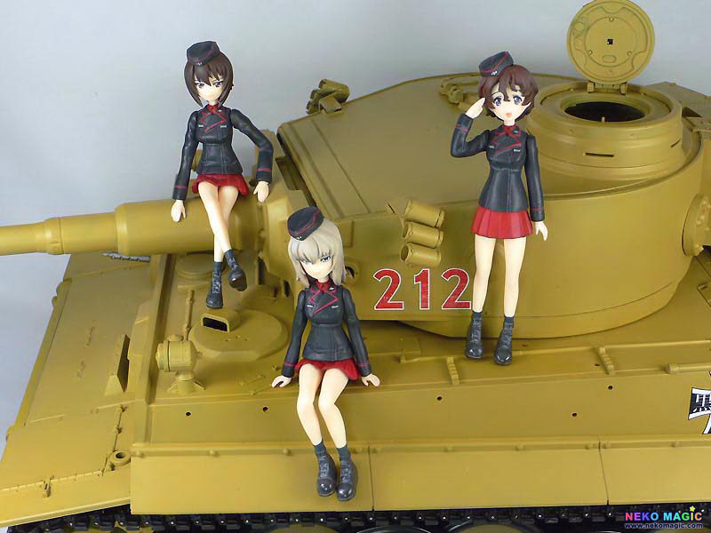 Girls und Panzer der Film – Kuromorimine Girls High School Team B Set 1 ...