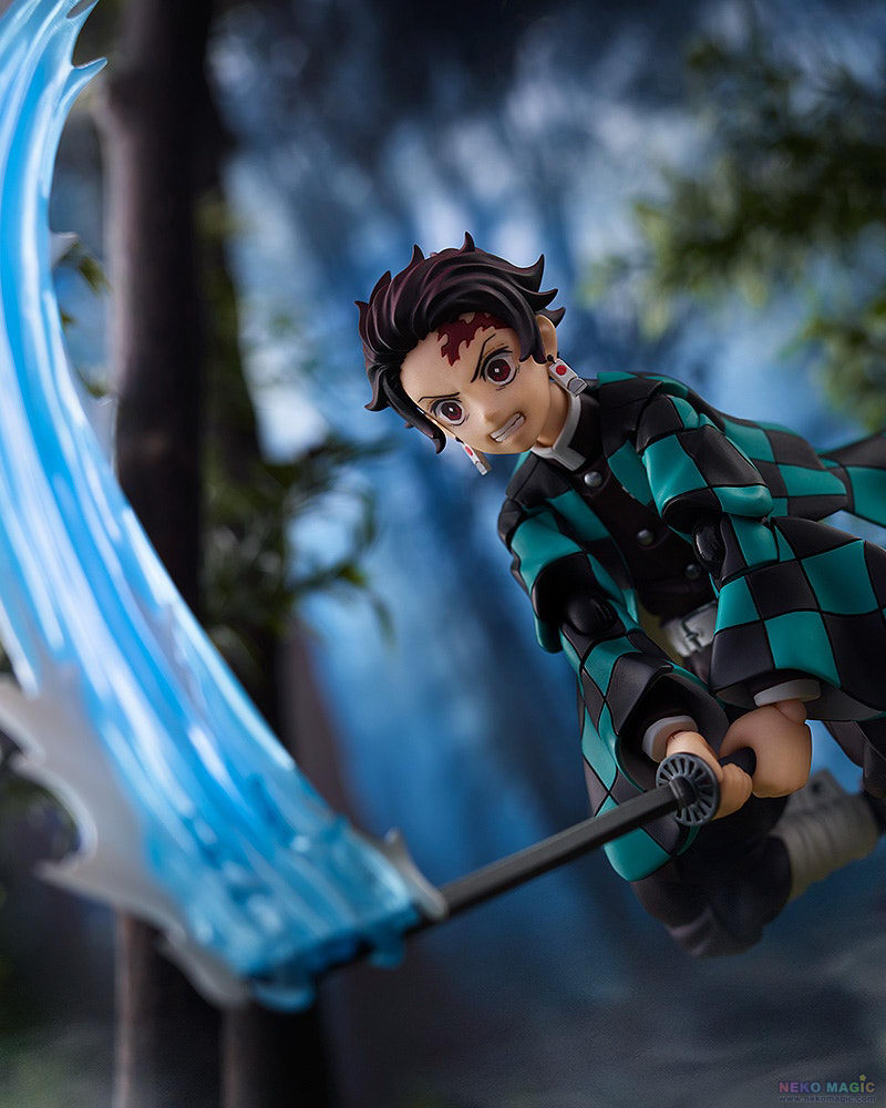 Demon Slayer: Kimetsu no Yaiba – Kamado Tanjiro DX Edition figma 498-DX ...